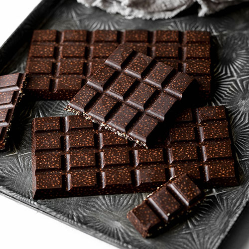 Vegan Sesame Chocolate Bark (Only 3 Ingredients)