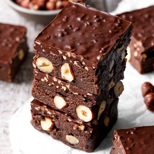 Hazelnut Chocolate Protein Bars (Vegan/GF)