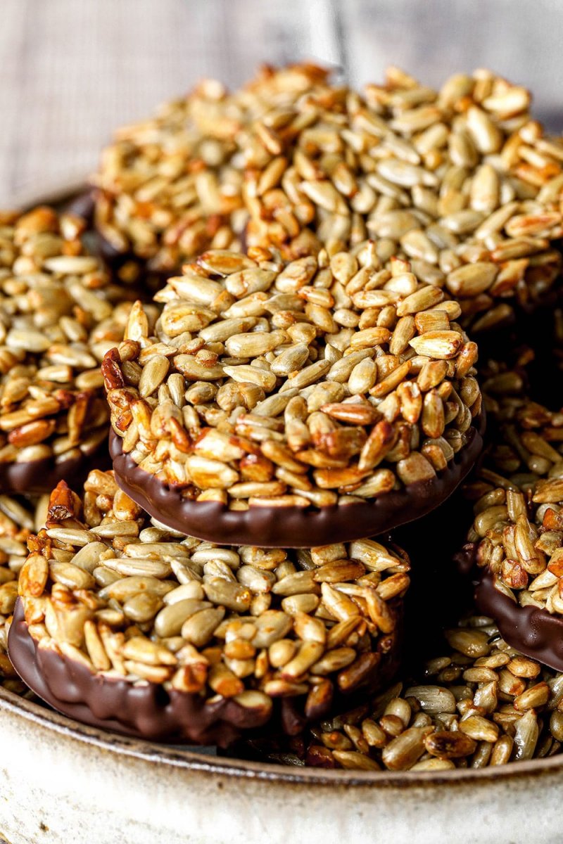 4-Ingredient Sunflower Seed Chocolate Bites