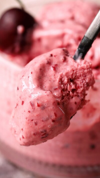Healthy Frozen Yogurt (4-Ingredients!) - Nadia's Healthy Kitchen