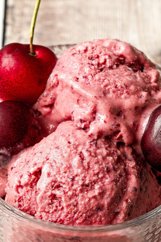 Healthy Frozen Yogurt (4-Ingredients!) - Nadia's Healthy Kitchen