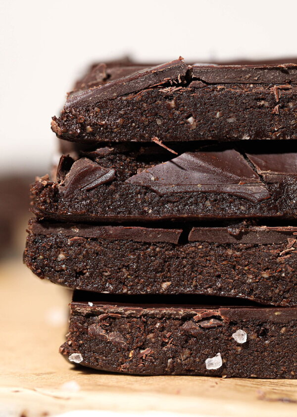 Healthy Brownie Batter Bark